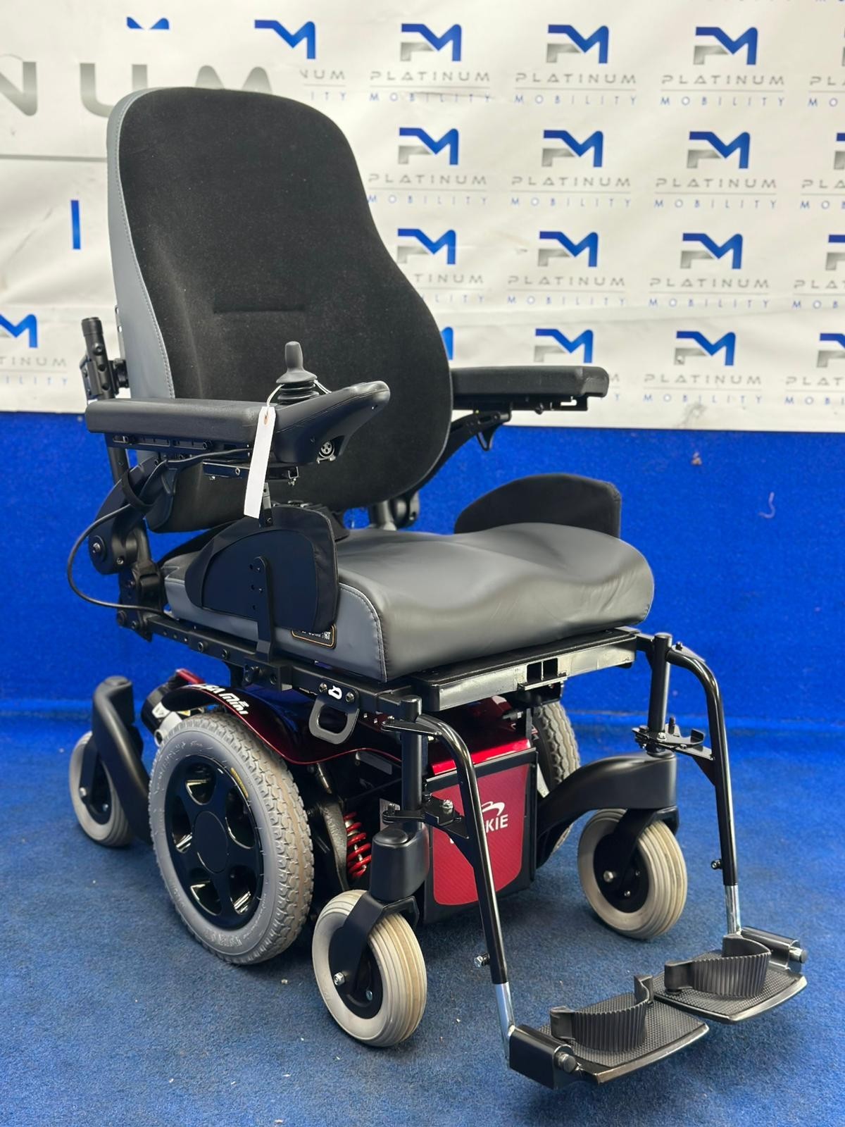 Quickie Salsa M2 Mini 6Mph Powerchair – Electric Wheelchair by Sunrise ...